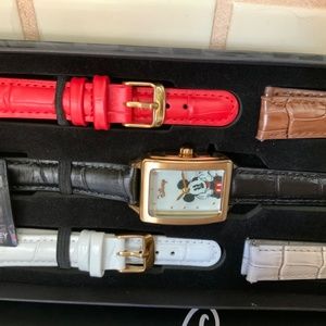 Disney | Accessories | Nib Disney Mickey Mouse Watch 5 Leather Straps ...